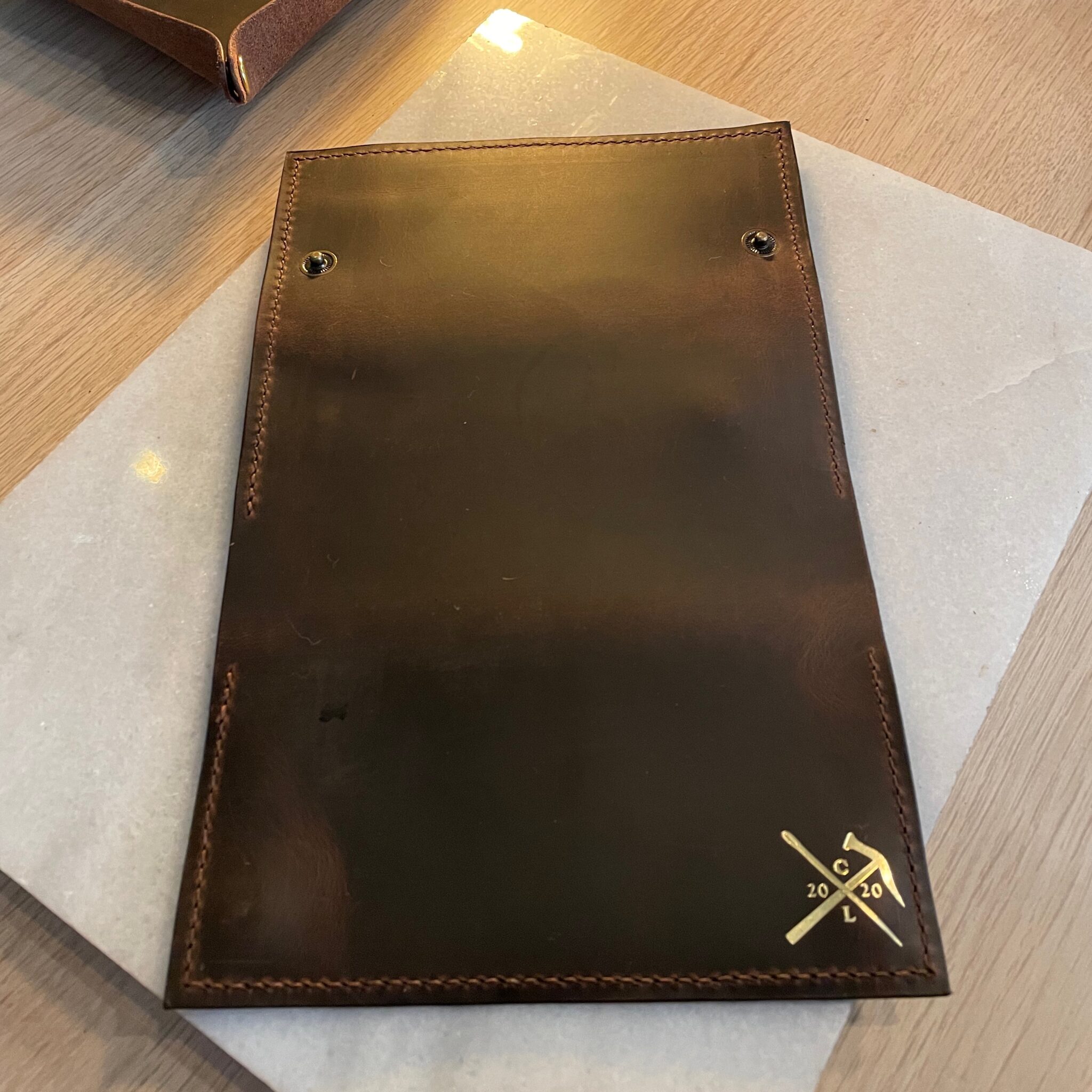 BACCO POUCH - CustomLeather